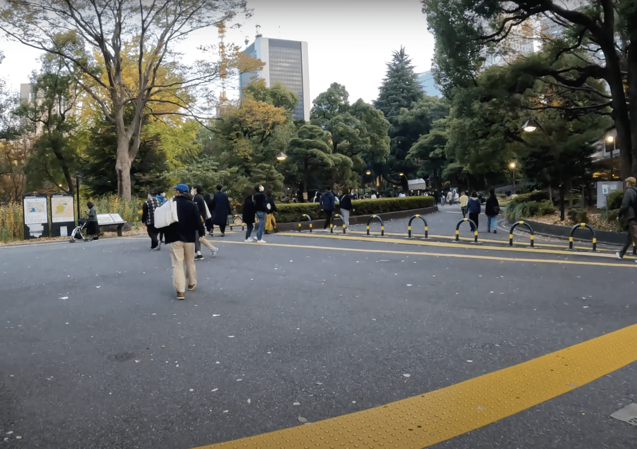 【東京駅周辺】散歩コース：日比谷公園から、歴史ある建築や皇居外苑を眺めつつ東京駅へ – 散歩サンバ
